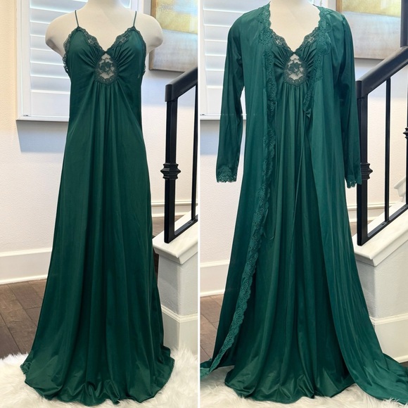 Vintage | Intimates & Sleepwear | Vintage Silky Nylon Forest Green 2pc ...